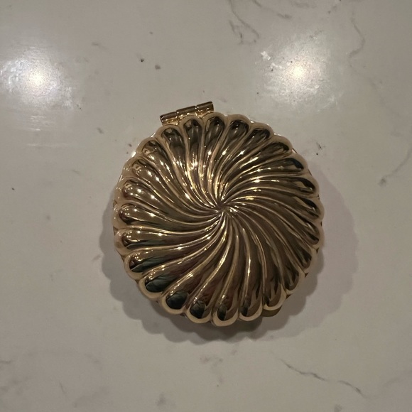 PartyLite | Accents | Nwot Vintage Partylite Brass Tea Light Holder ...